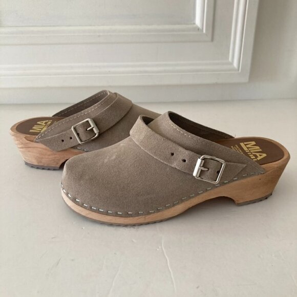 MIA | Shoes | Nwob Mia Free People Alma Mushroom Suede Clogs | Poshmark